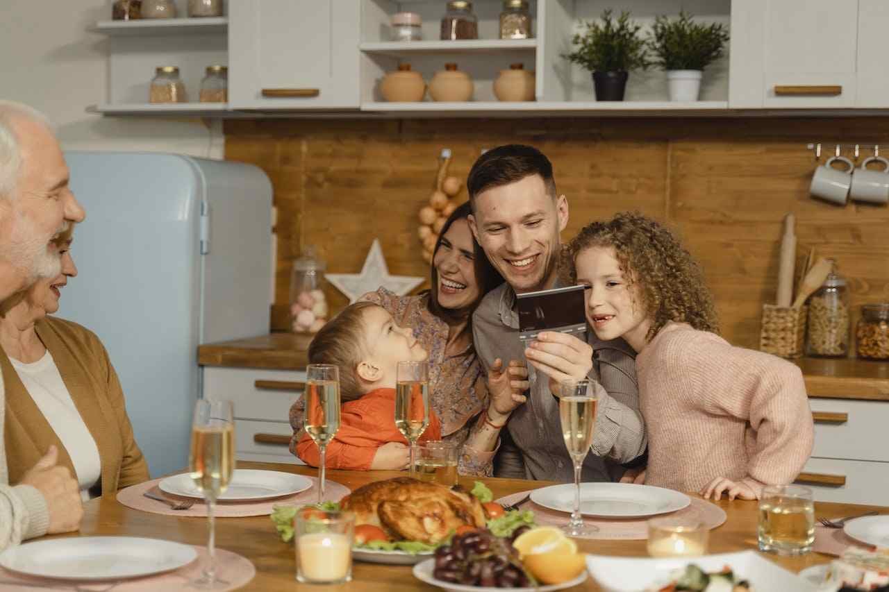 How To Create A Positive Family Culture! - Motivation For Life